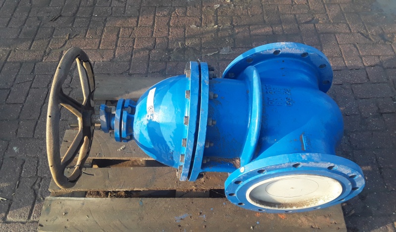 Afsluiter PN16 DN300 GG25 - Valves - Turkstra Handelsonderneming Sneek